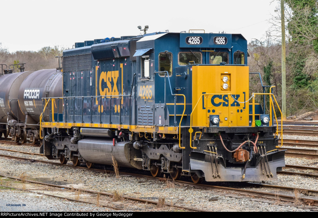 CSX 4285 / SD40-3